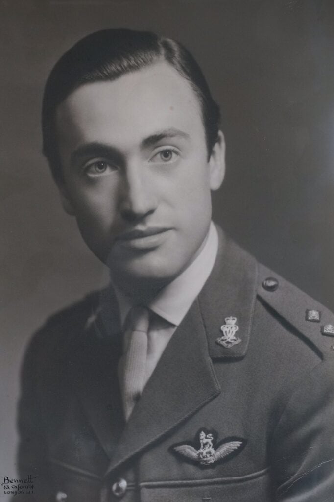 Obituary: Capt H. S. R. Lovett | QRH Museum